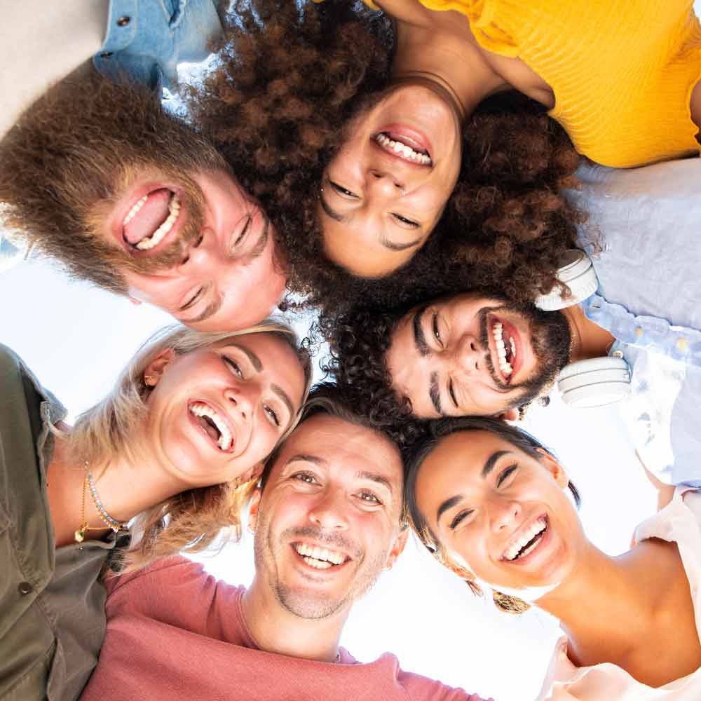 14 ways to meet new people and make new friends - 28ideas